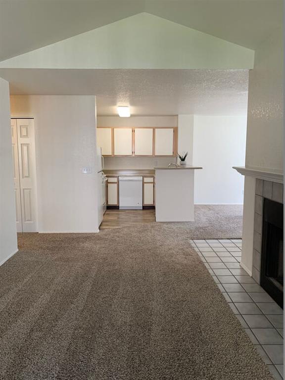 Photos and Video of Hampton Ridge Apartments in Tigard, OR