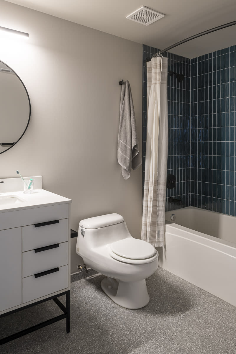 Photos and Video of Capstone in St. Louis, MO