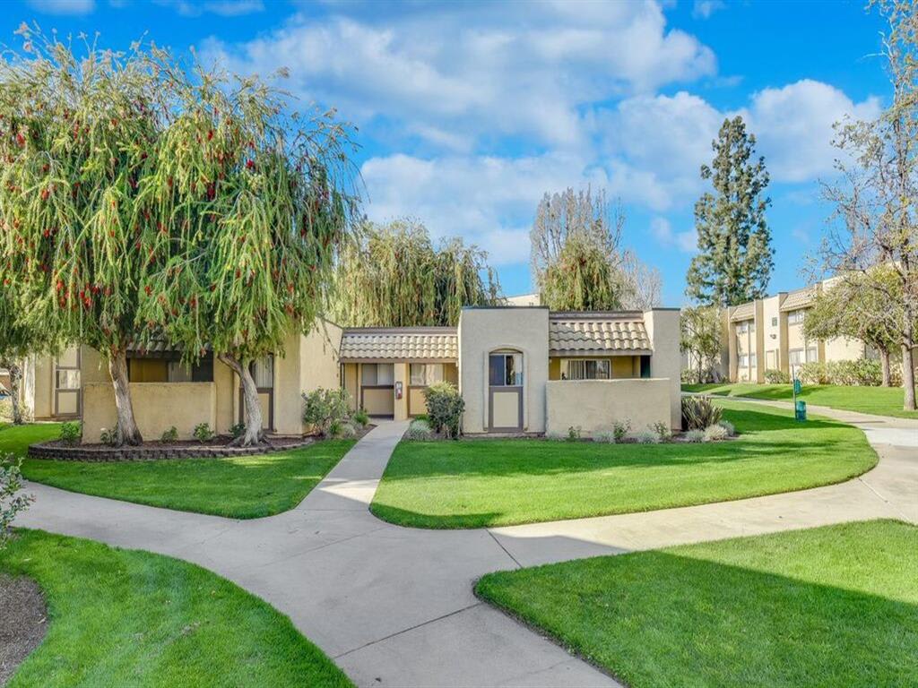 Photos and Video of Amber Ridge in La Verne, CA