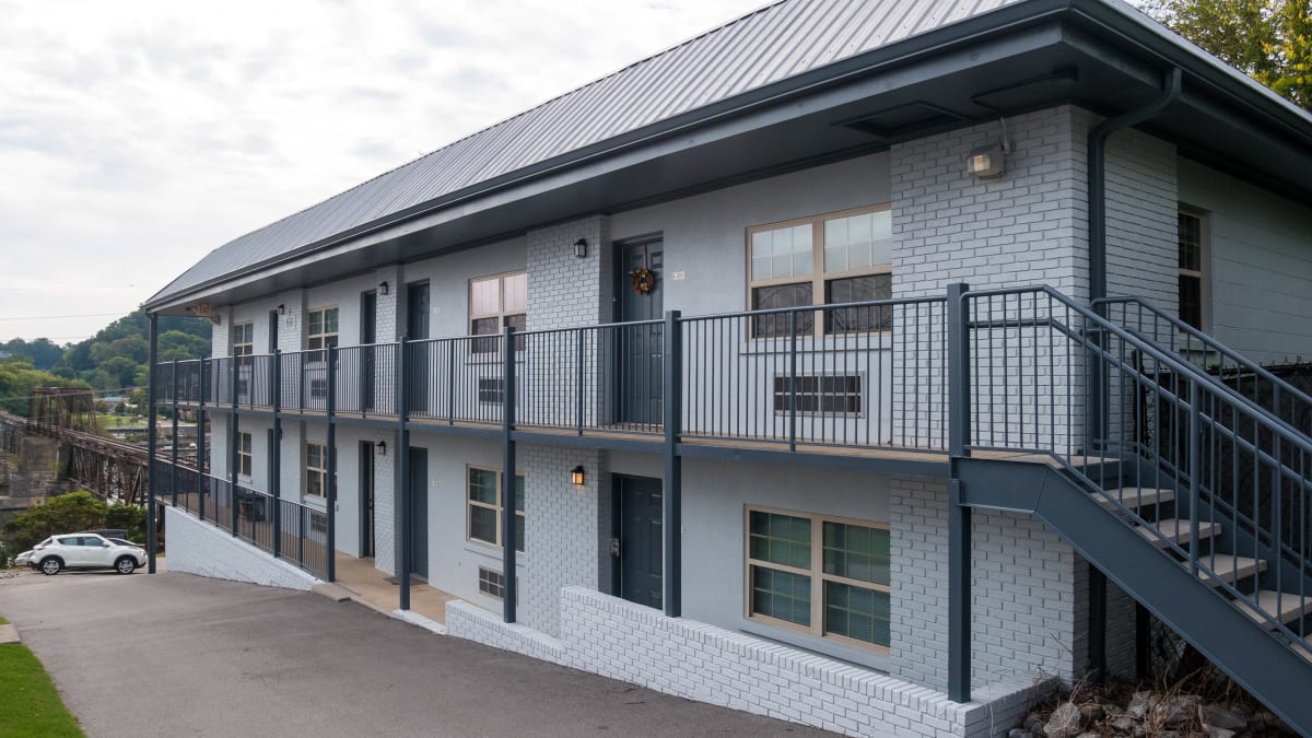 Photos and Video of Maplehurst in Knoxville, TN