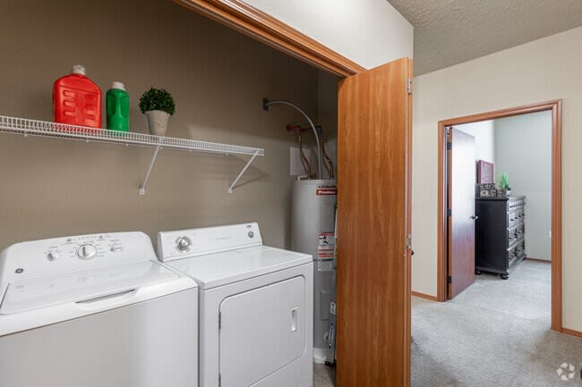 Eagle Point | Apartments in Cheney, WA | RENTCafe