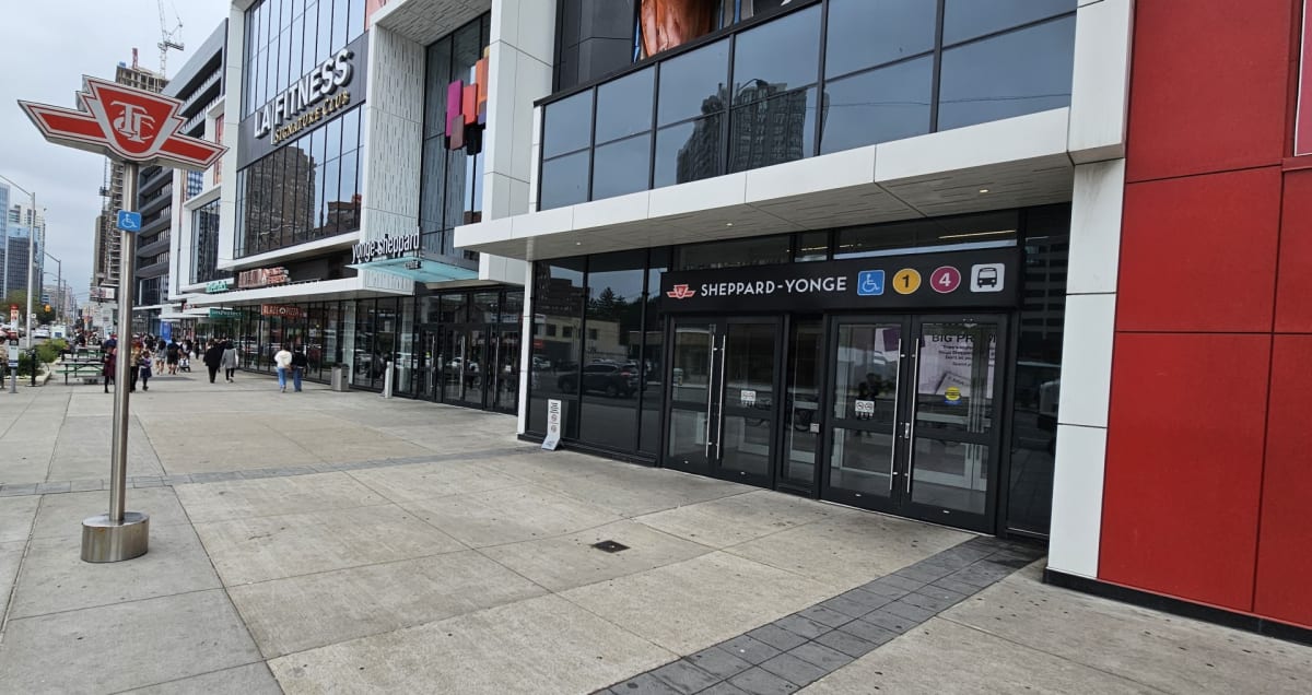 Photos and Video of Sheppard Centre Apartments in Toronto, ON