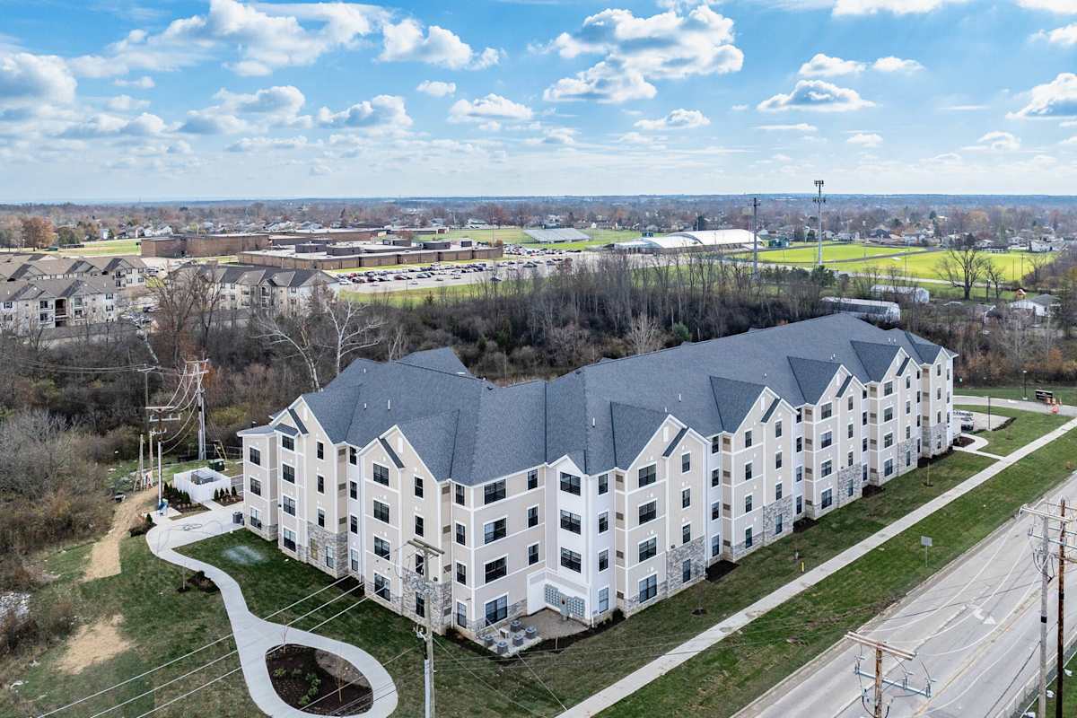 55+ Apartments for Rent in Columbus, OH | Clover Glen