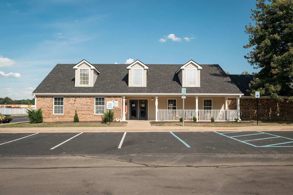 Photos of Riverbend Apartments in Newburgh, IN | Newburgh Apartments