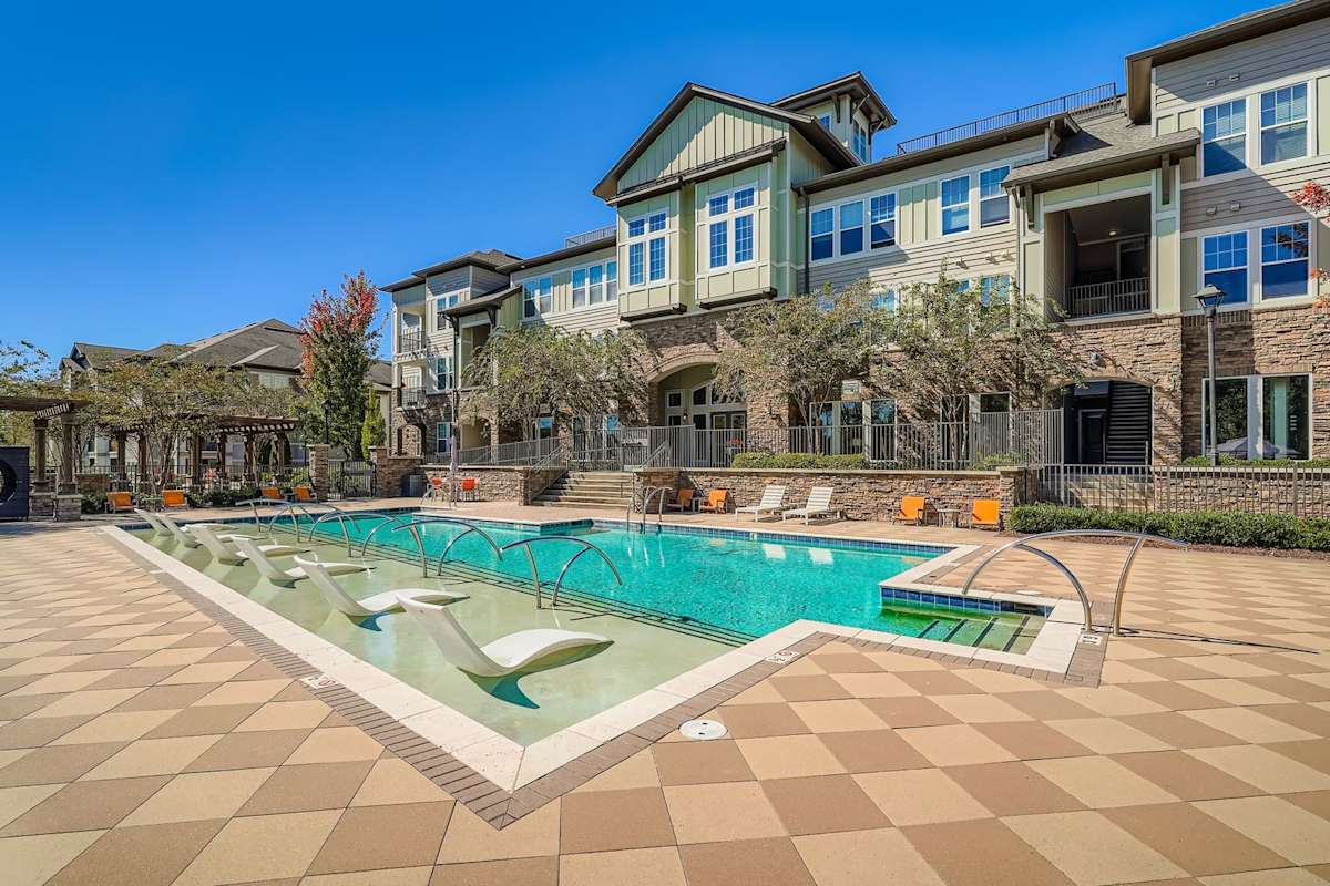 Photos and Video of Brookson Flats in Huntersville, NC