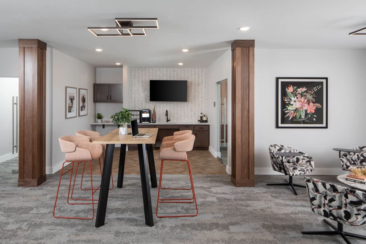 Maple Grove Apartments | The Edison at Maple Grove