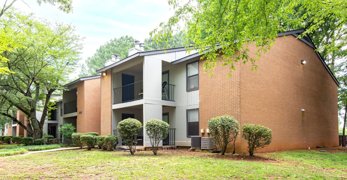 Photos and Video of Turtle Lake Apartment Homes in Birmingham, AL