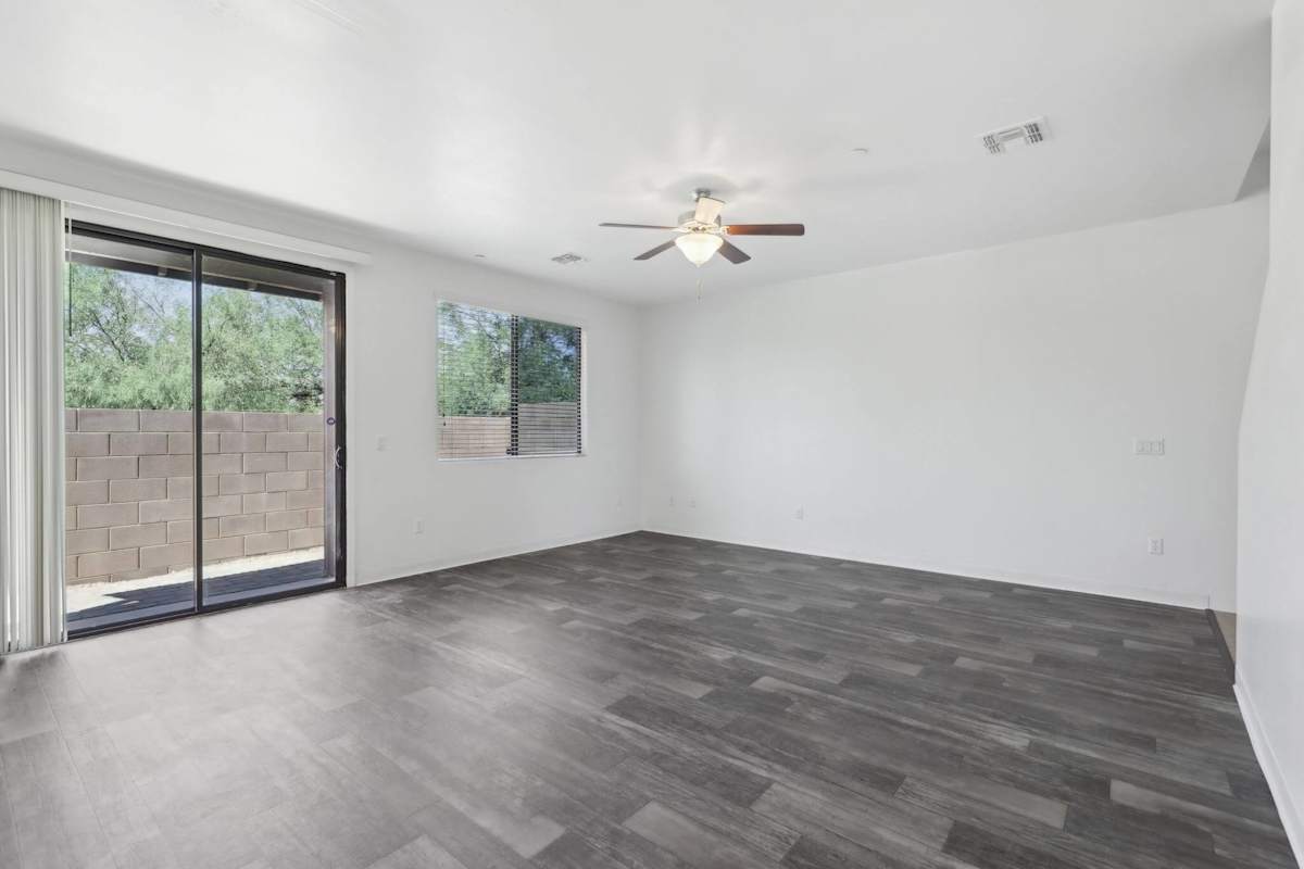 Photo Gallery | Galeria del Rio Townhomes for Rent in Tucson, AZ