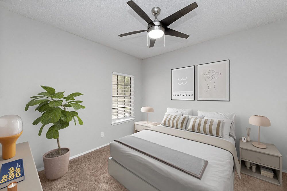 Photo Gallery | Heatherstone Apartments in Far North Dallas