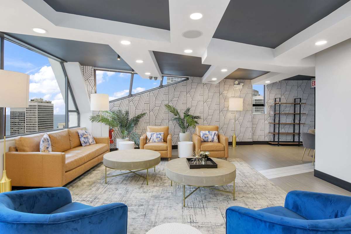 Photos and Video of 2 E. Oak St in Chicago, IL