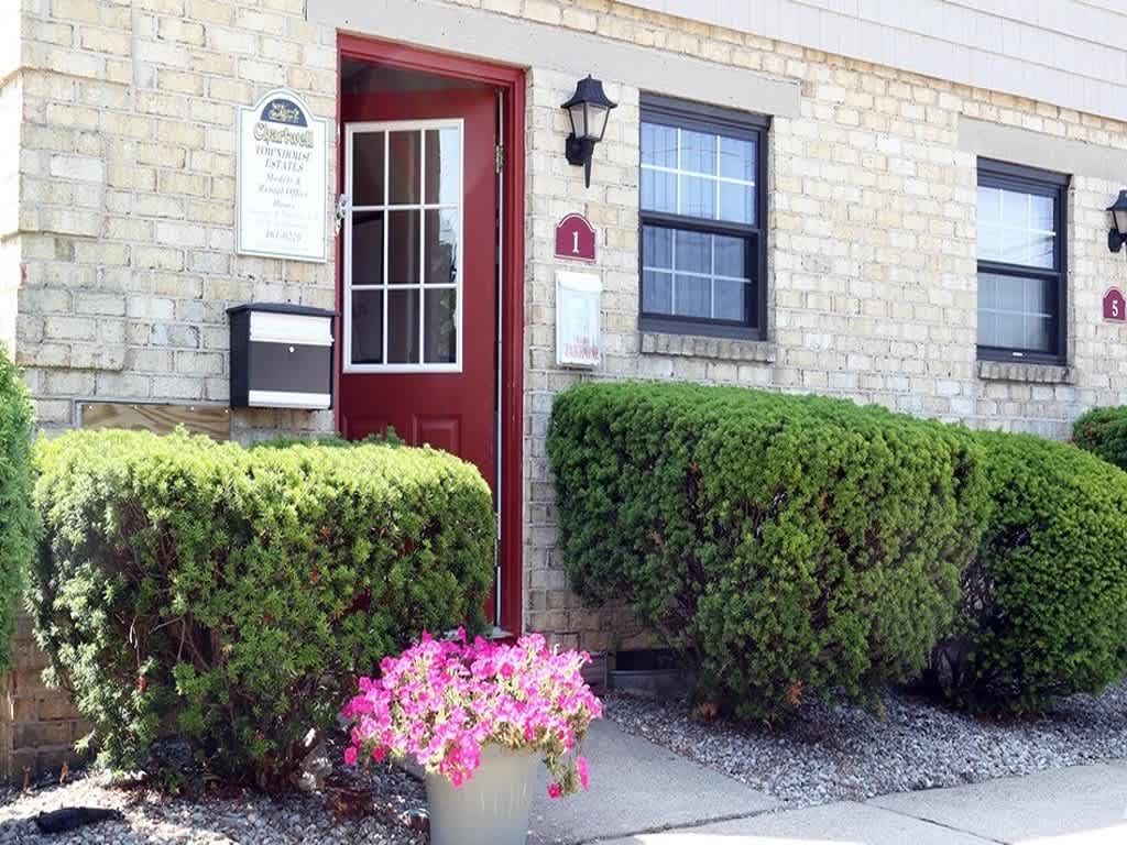 Photos and Video of Chartwell Townhouse Apartments in Rochester, NY