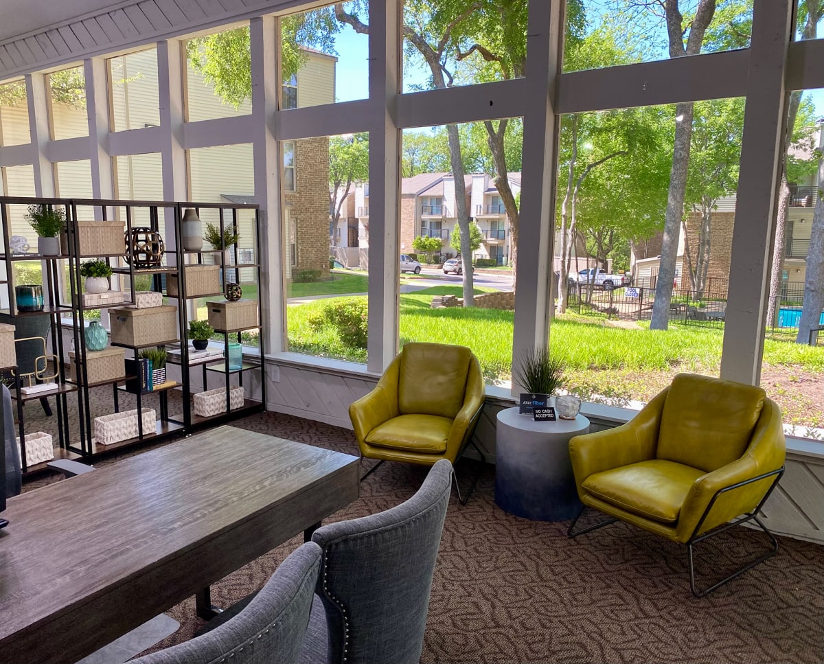 Photos and Video of Canyon Creek in Dallas, TX