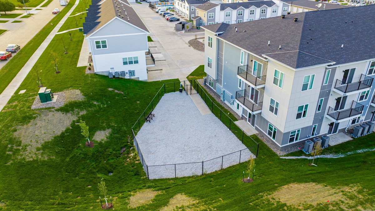 Apartments for Rent in Pleasant Hill, IA | Forge65