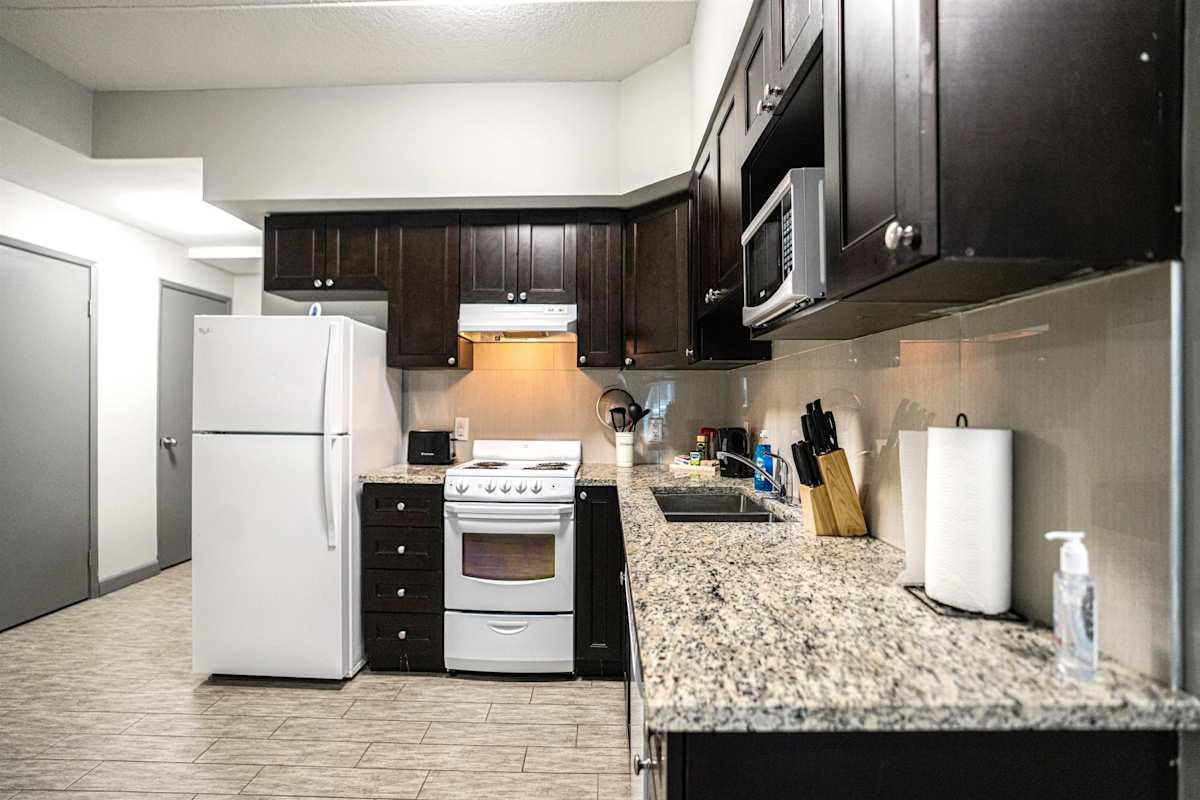 Photos and Video of 255 Sunview St in Waterloo, ON