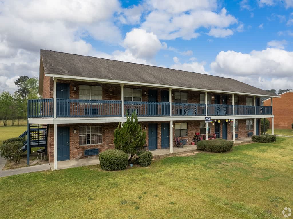 Photos and Videos of The Pointe at Augusta Apartments in Augusta, GA