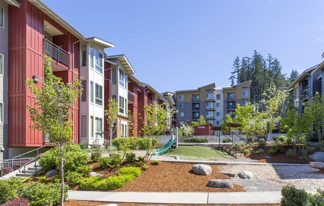 Apartments for Rent in Issaquah, WA | Discovery Heights