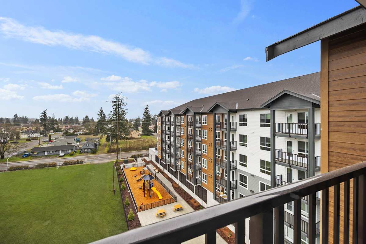 Photos and Video of Kendrick Landing Apartments in Lakewood, WA