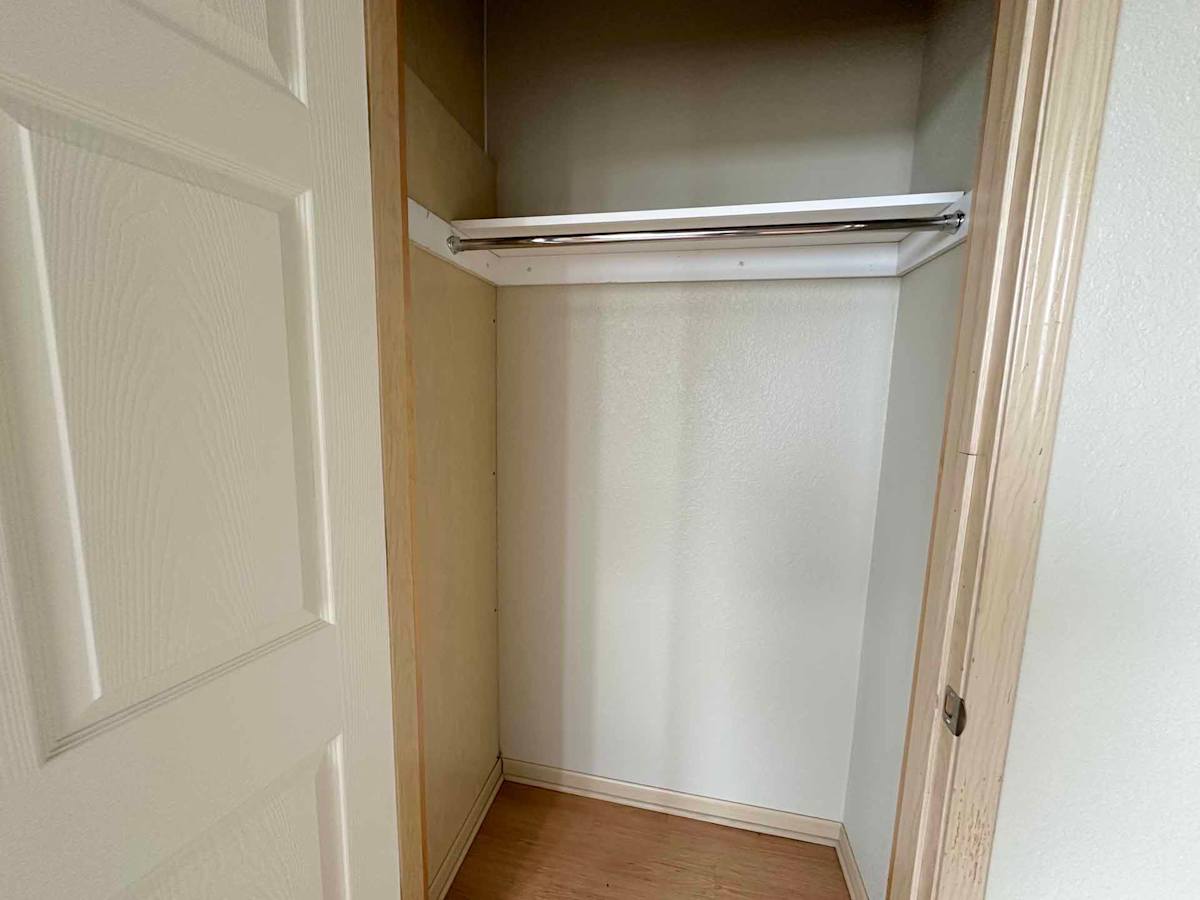 Photos and Video of Commerce Building Apartments in St. Paul, MN