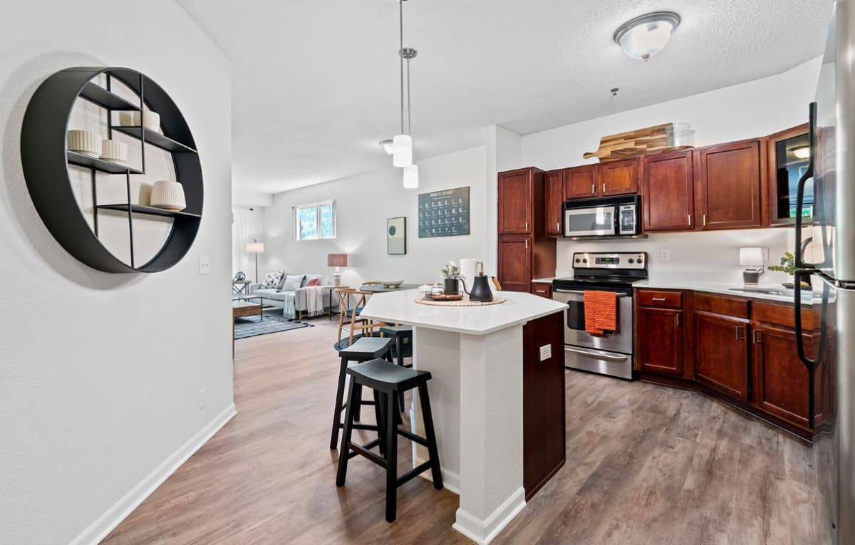 Photos and Video of 808 Berry Place in Saint Paul, MN