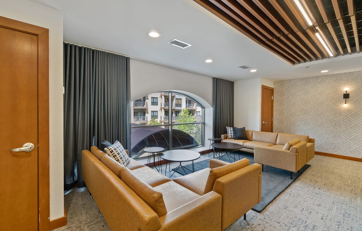 Photos and Video of 808 Berry Place in Saint Paul, MN