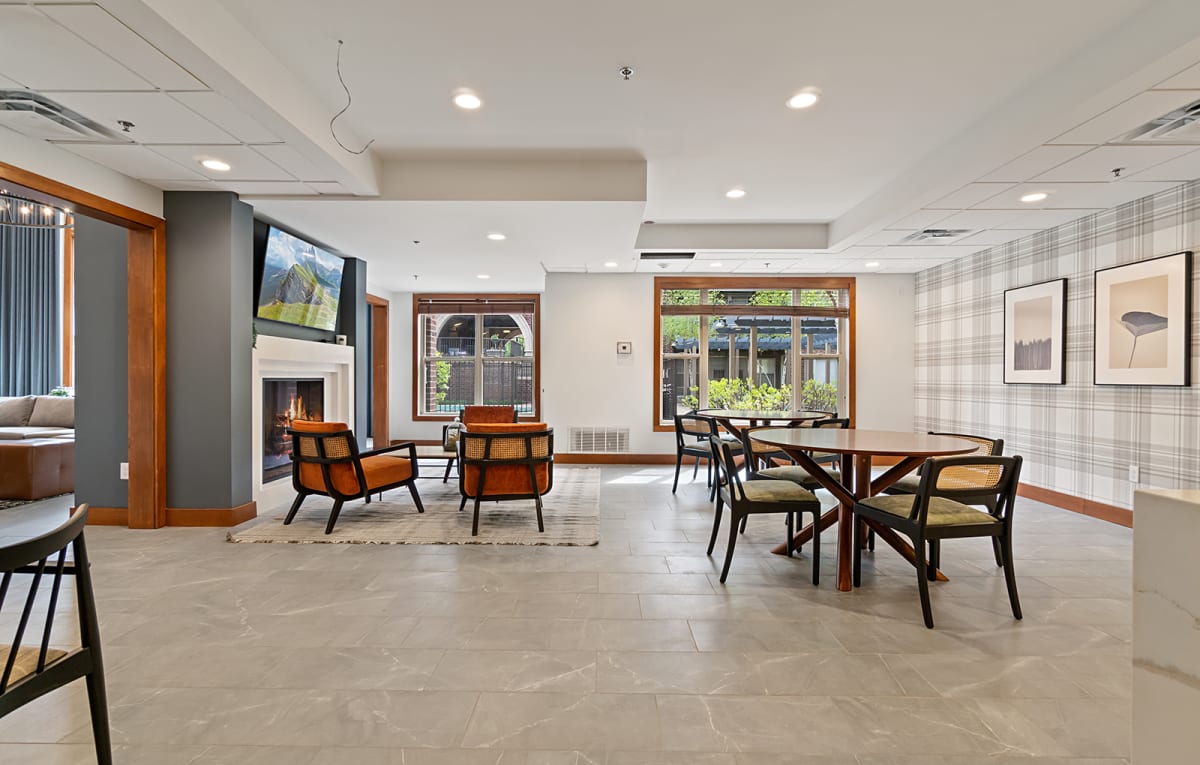 Luxury Apartments and Townhomes for Rent in St Paul | 808 Berry Place