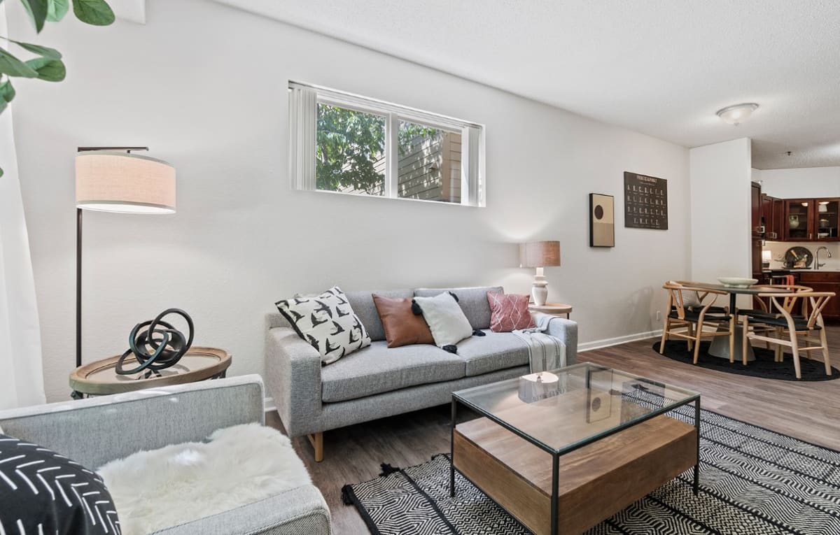 Photos and Video of 808 Berry Place in Saint Paul, MN