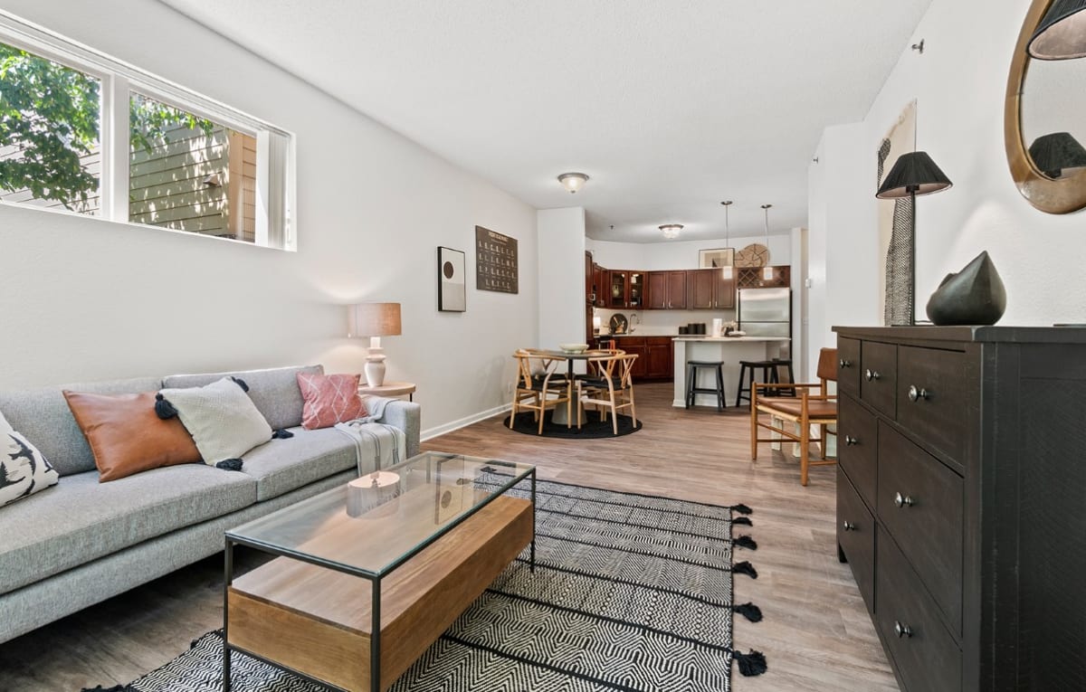 Luxury Apartments and Townhomes for Rent in St Paul | 808 Berry Place