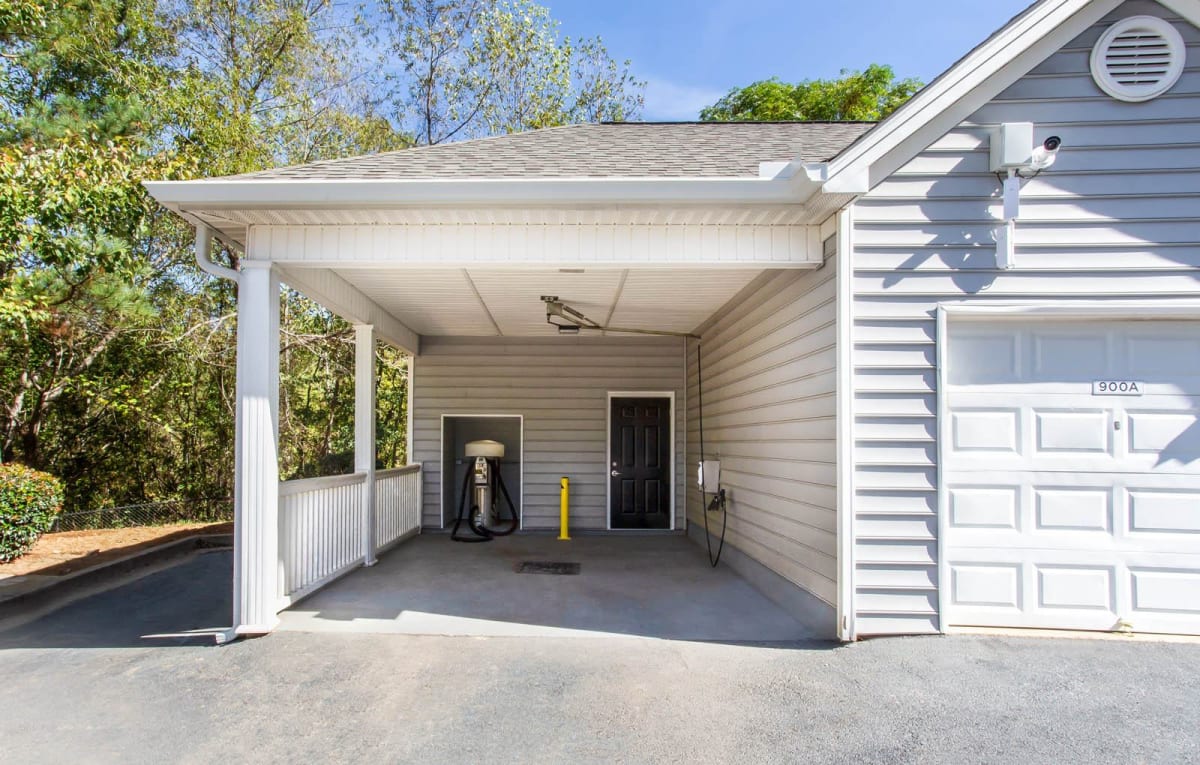 Photos and Video of Wellington Ridge Apartments in Covington, GA