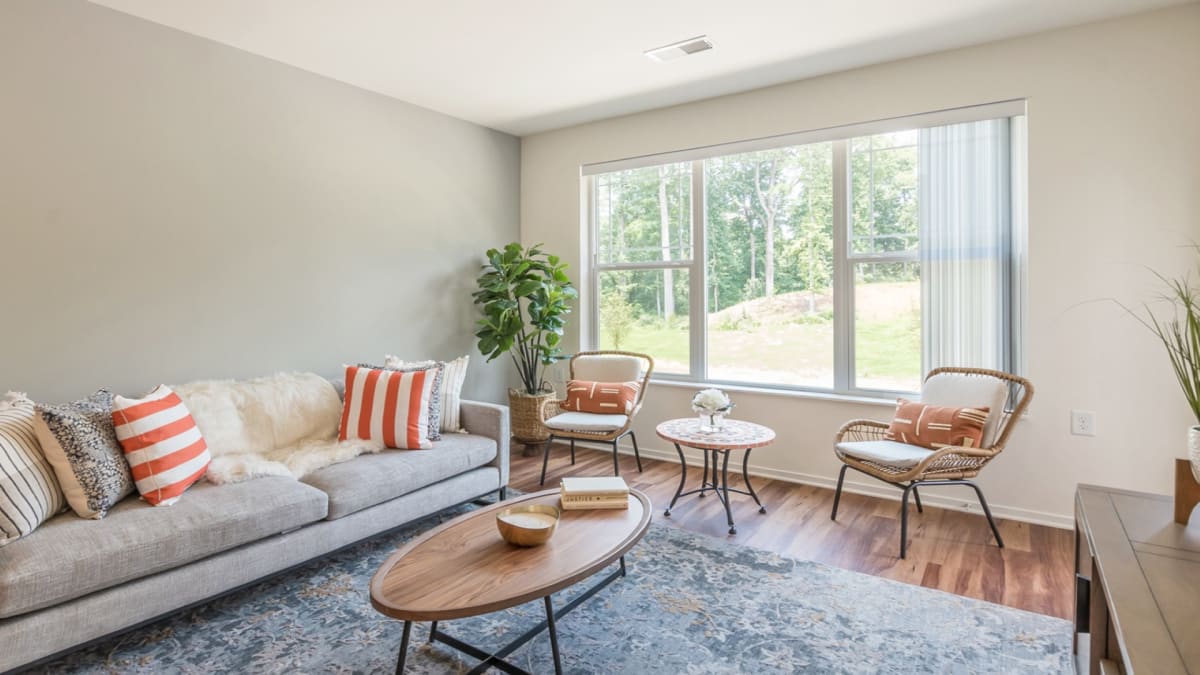 Low Income Apartments for Rent in Decatur, GA | The Meridian