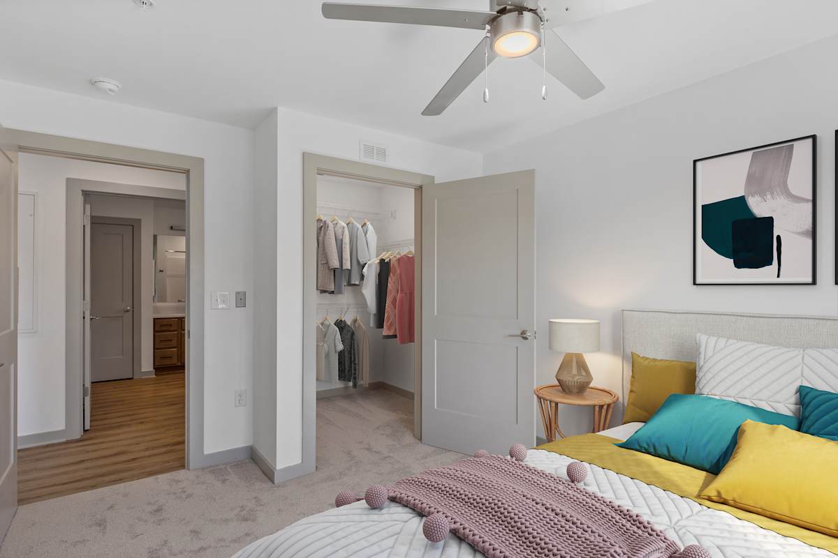 Property details for Milner Commons from Pratum Companies