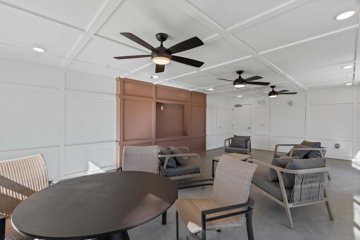 Property details for Milner Commons from Pratum Companies