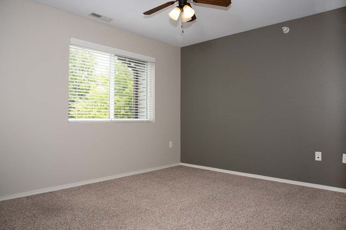 Photos and Video of Thomasbrook in Lincoln, NE