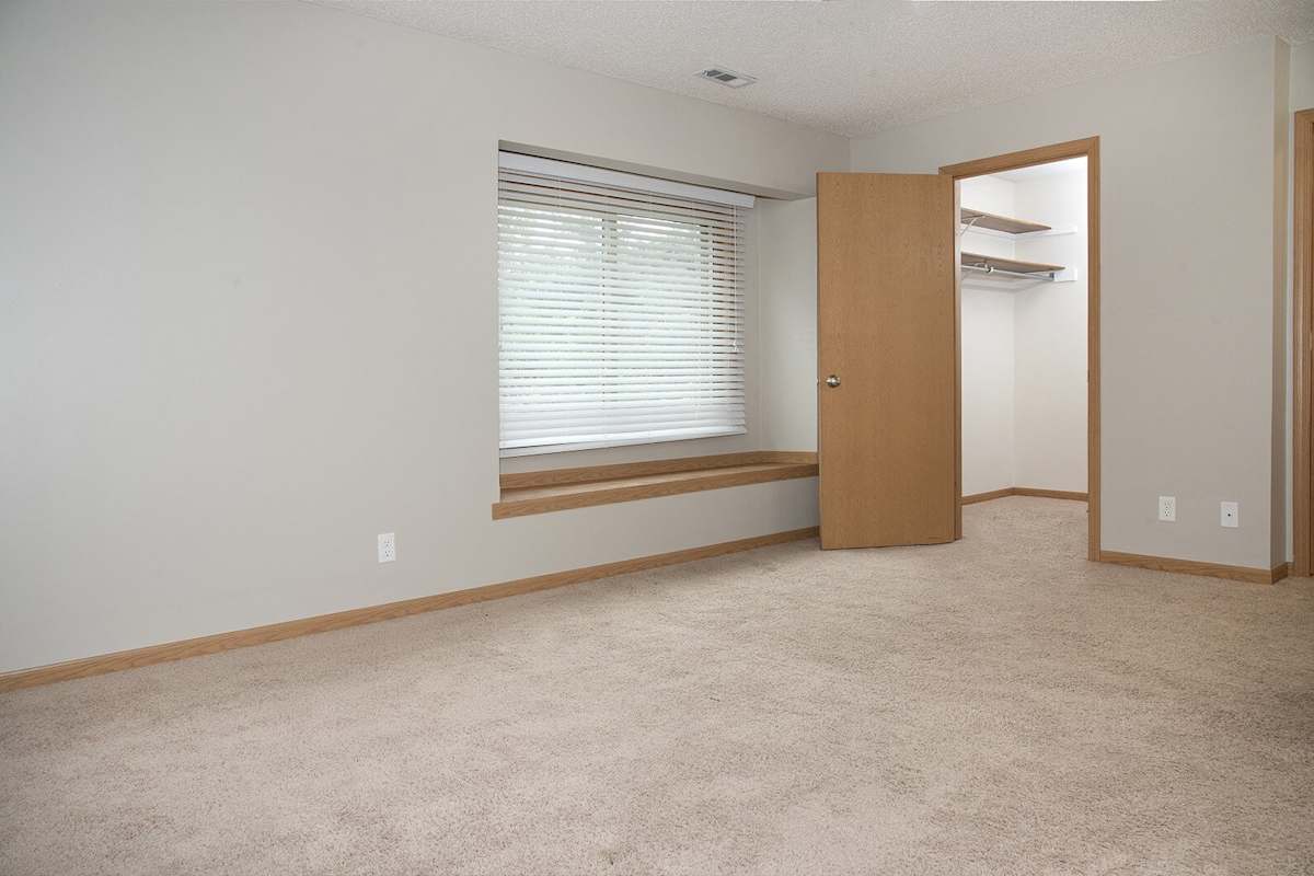 Photos and Video of Thomasbrook in Lincoln, NE