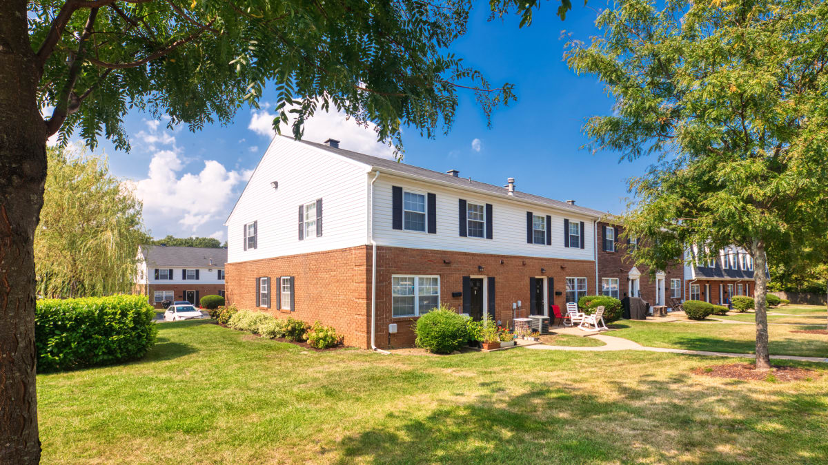 Photos of Chadwick Manor Townhomes in Baltimore, MD