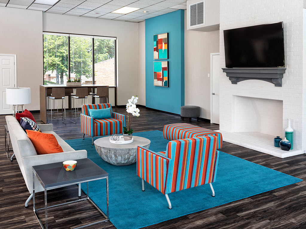 Photos Chelsea Square Townhomes for Rent