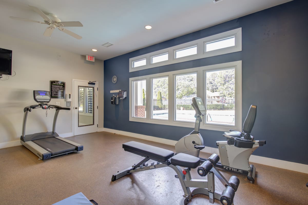 Photos of Hunting Ridge Apartments in Raleigh, NC