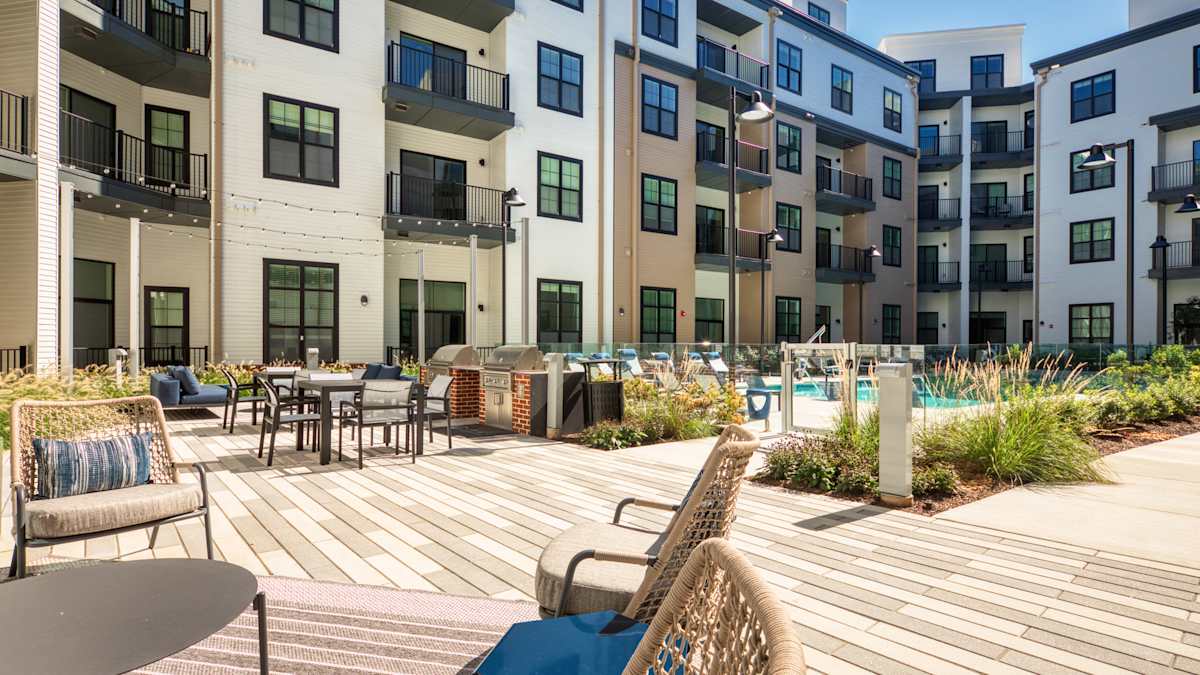 Apartments for Rent in Midlothian, VA | Aura Stonebridge