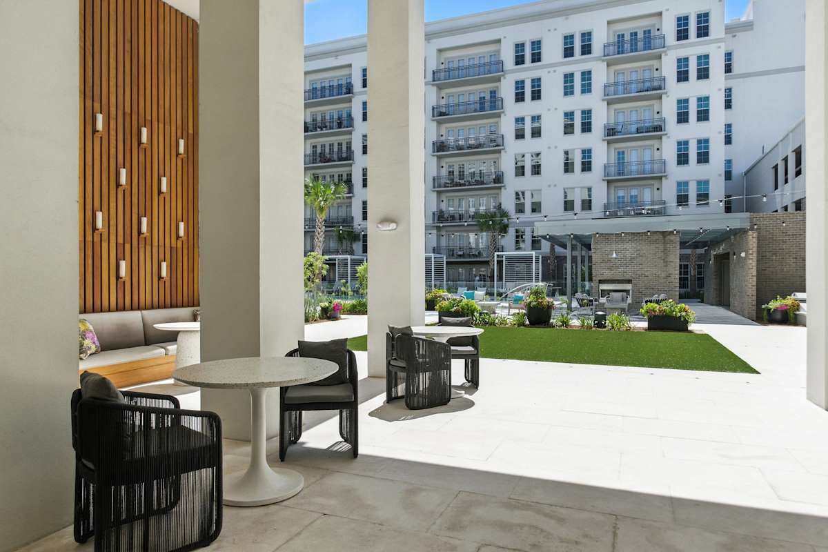 Mount Pleasant Apartments | Legacy Patriots Point | Gallery