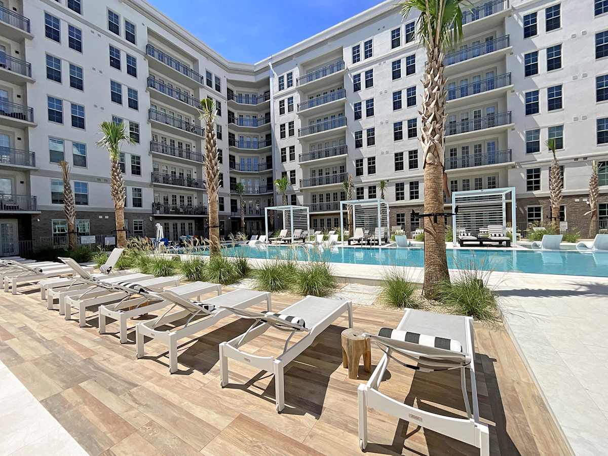 Mount Pleasant Apartments | Legacy Patriots Point | Gallery