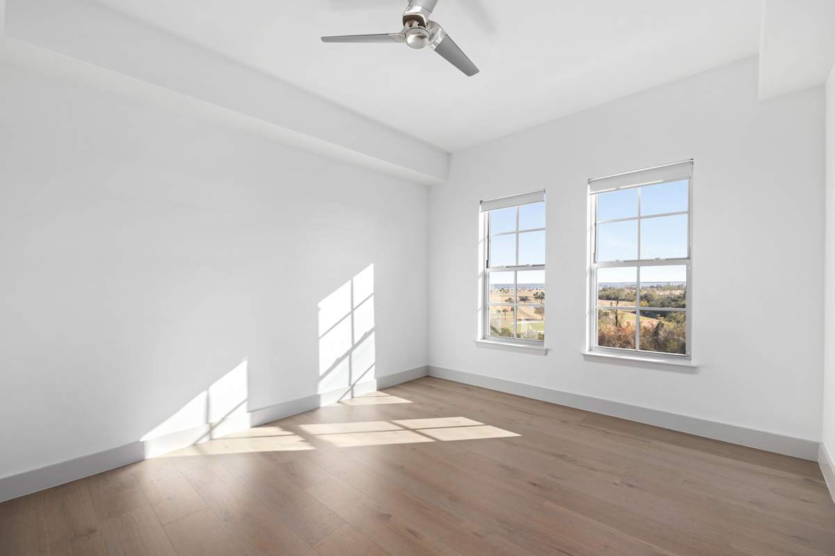 Mount Pleasant Apartments | Legacy Patriots Point | Gallery