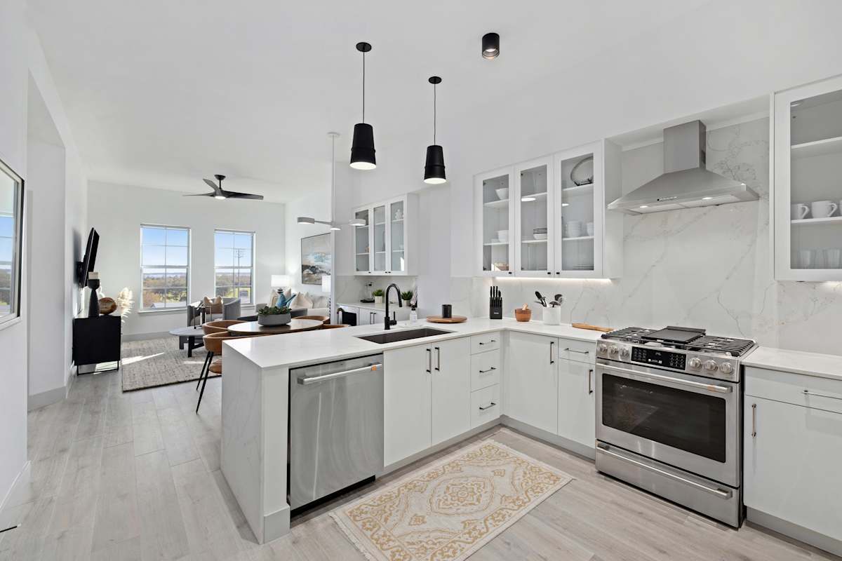 Mount Pleasant Apartments | Legacy Patriots Point | Gallery