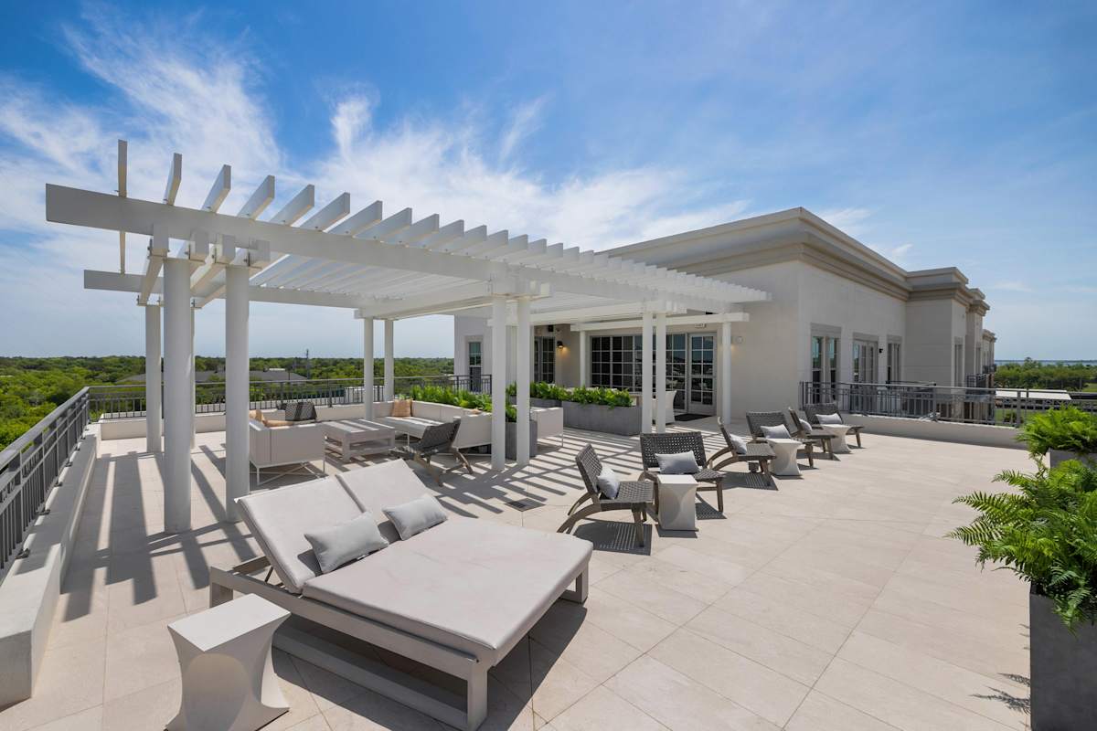 Mount Pleasant Apartments | Legacy Patriots Point | Gallery
