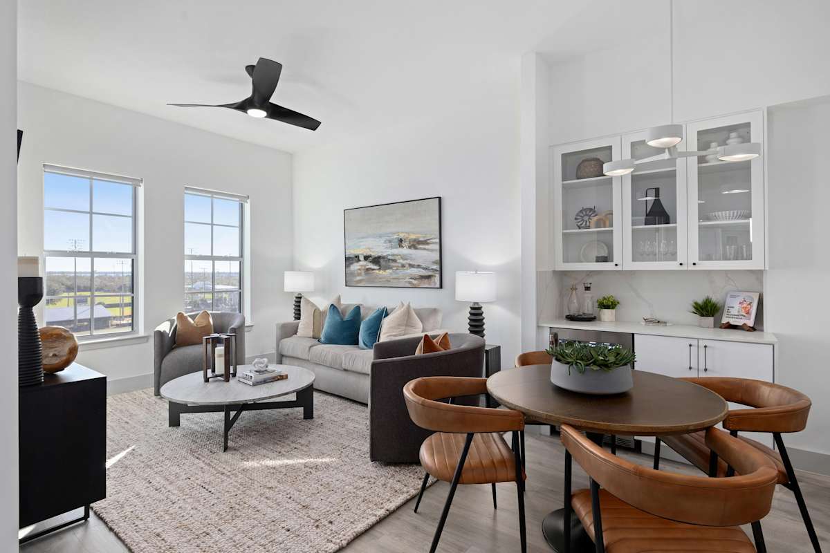 Mount Pleasant Apartments | Legacy Patriots Point | Gallery