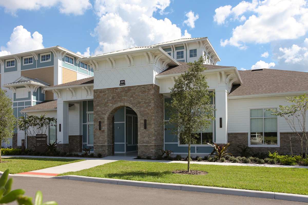 Photos and Video of Legacy Union Square Apartments in Davenport, FL