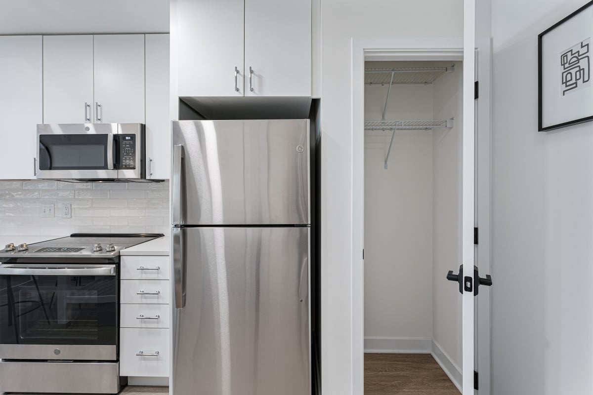 Photos and Video of The Grayson in Alexandria, VA