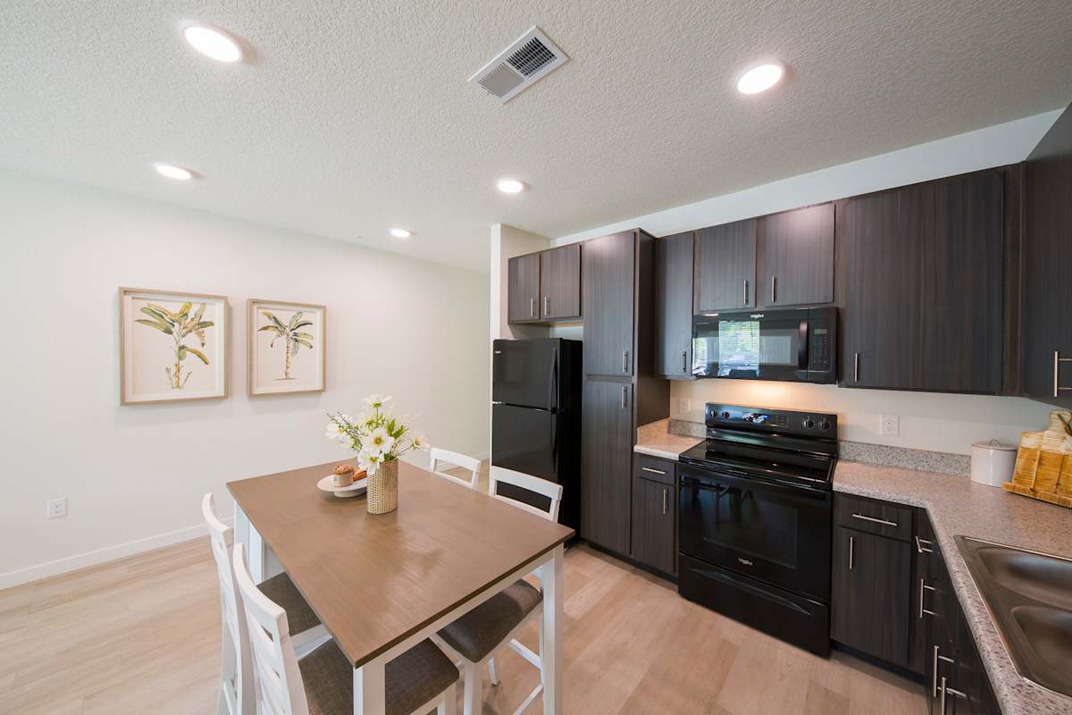 Photos and Video of Madison Palms in Jacksonville, FL