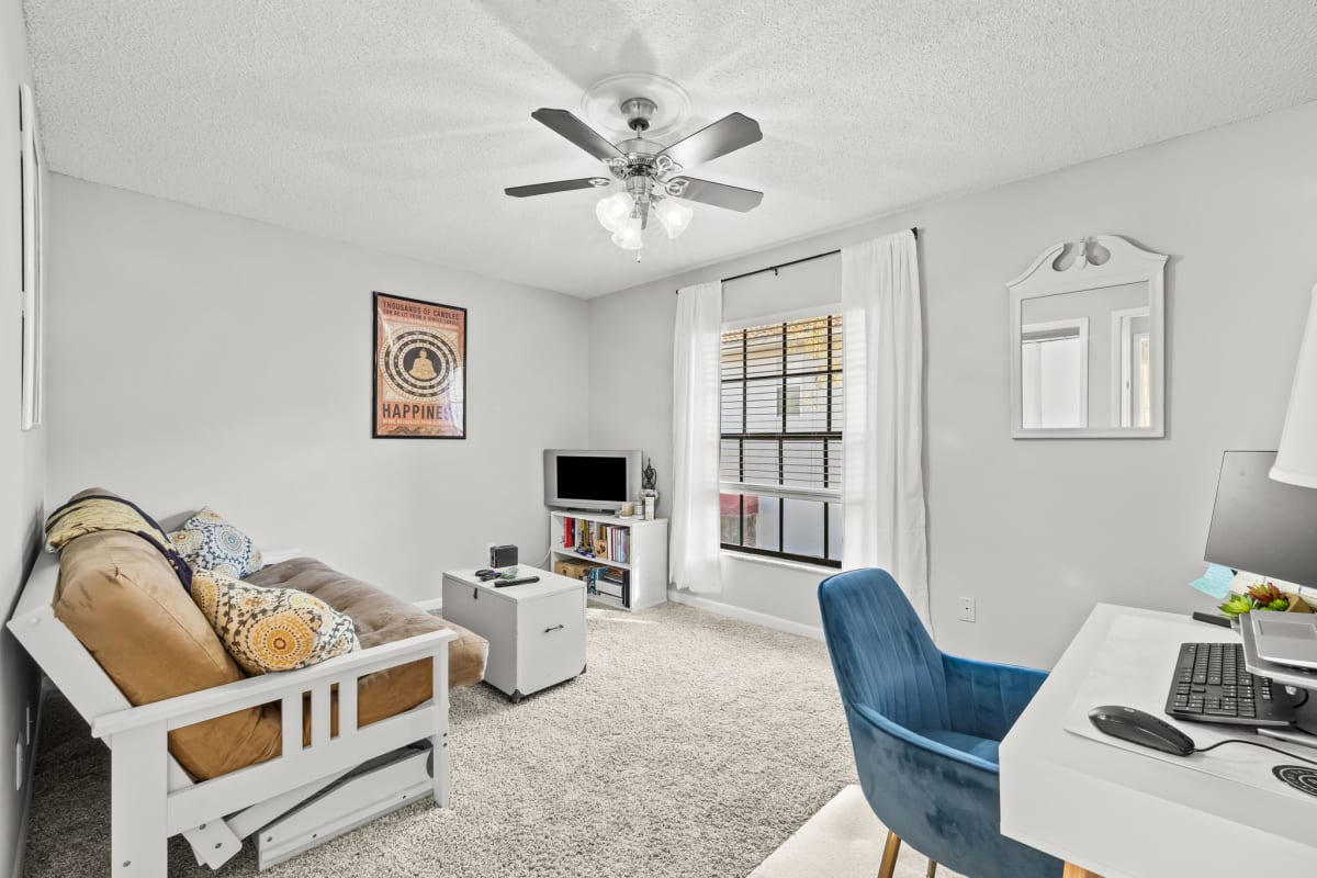 Photos and Video of Albany Townhomes in Tampa, FL
