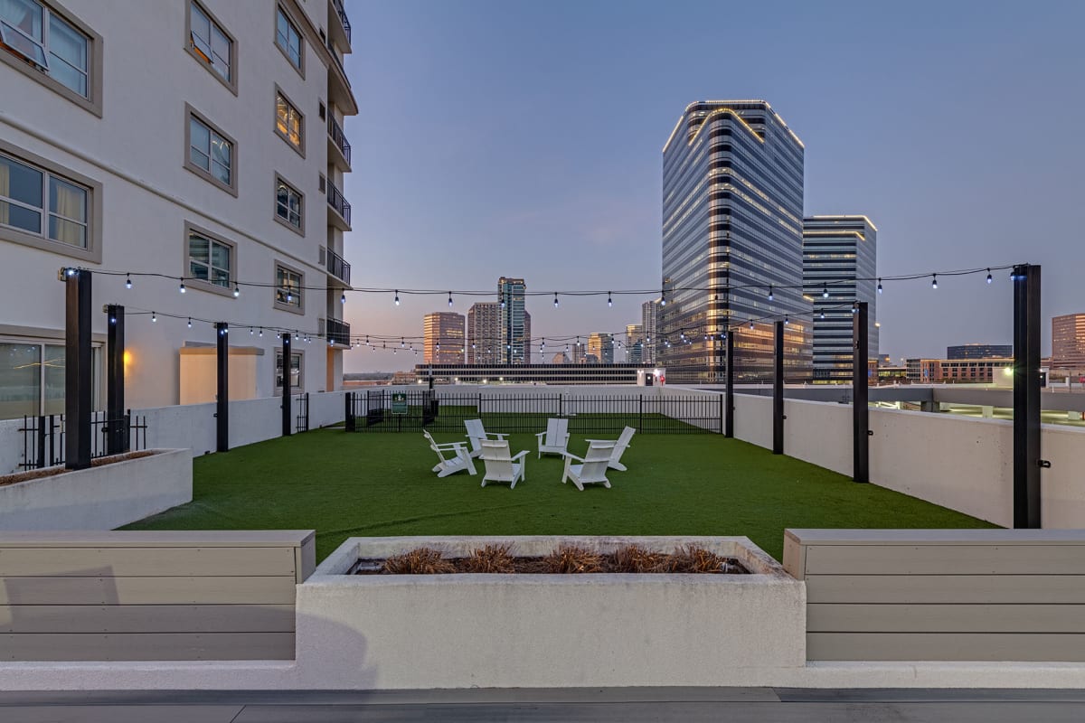 Photo Gallery of Dominion Post Oak in Houston, TX