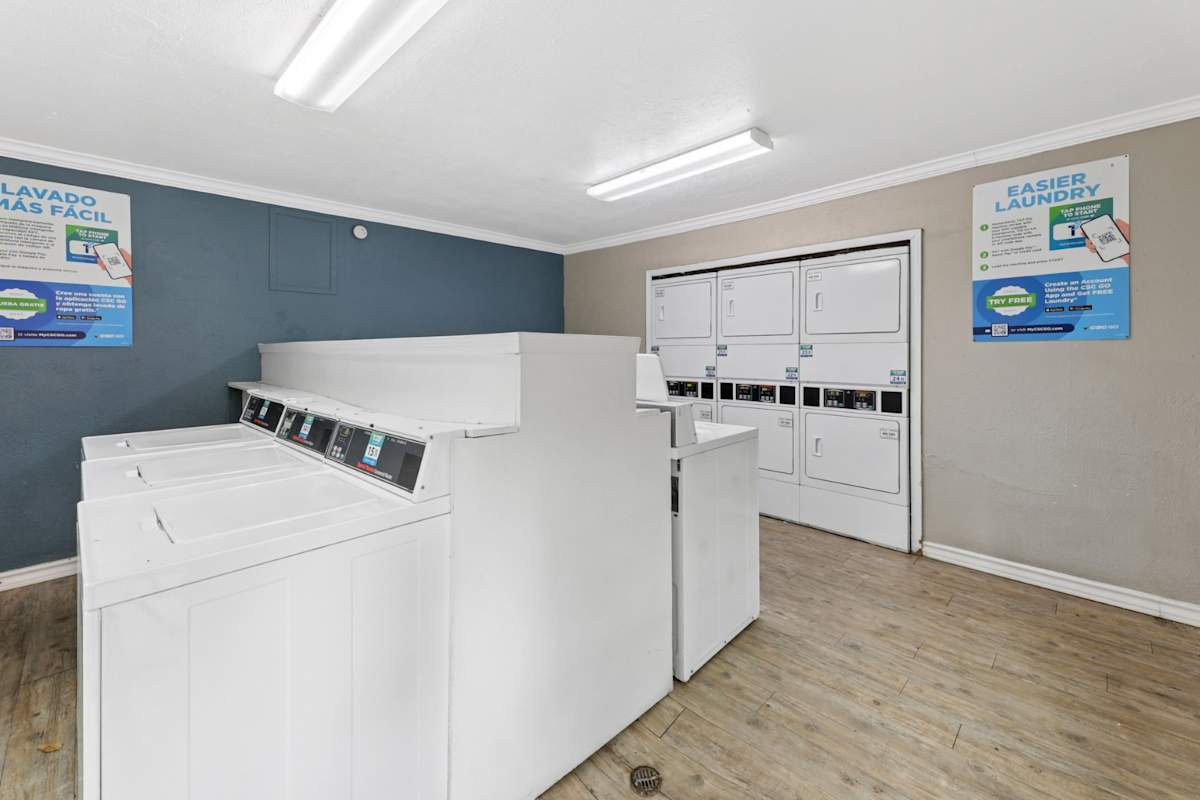 Photos of Westdale Pointe in Austin, TX