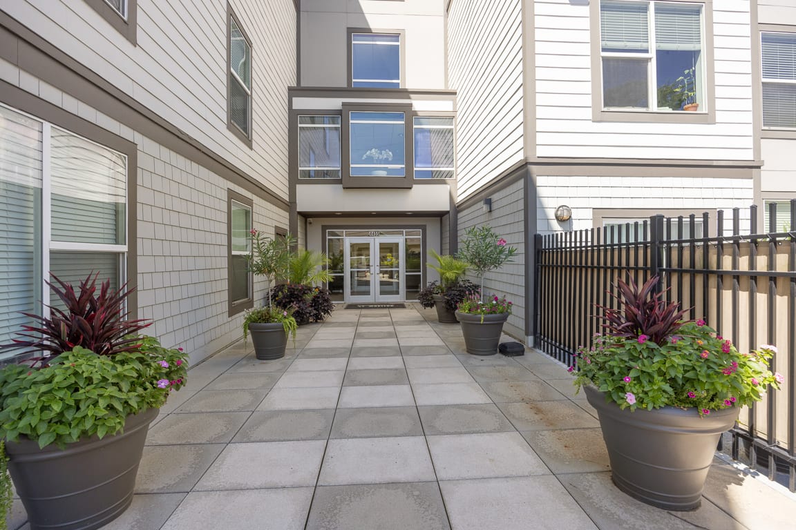 Westport Apartments Kansas City | 45 Madison